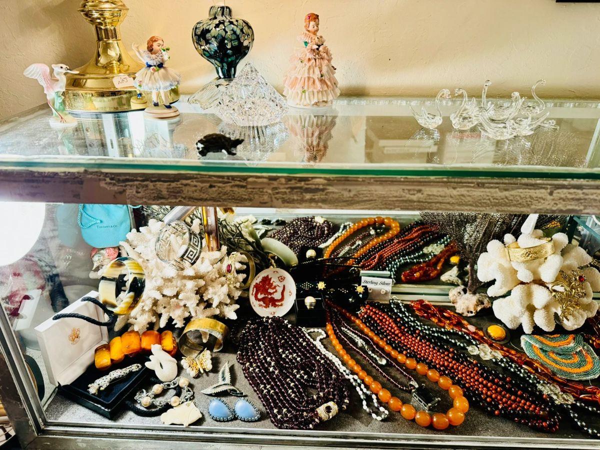 Sunnyvale estate sale, May 9-11, 2024 starts on 5/9/2024