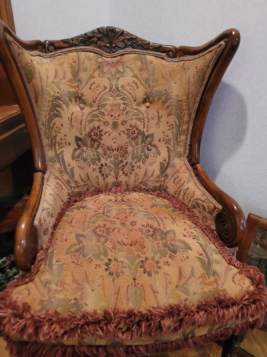 Renaissance Estate Sales Lake Ridge Community starts on 5/11/2024