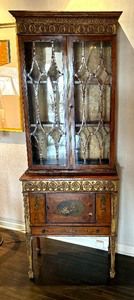 The Spectacular Estate of Topsy Simonson starts on 5/9/2024