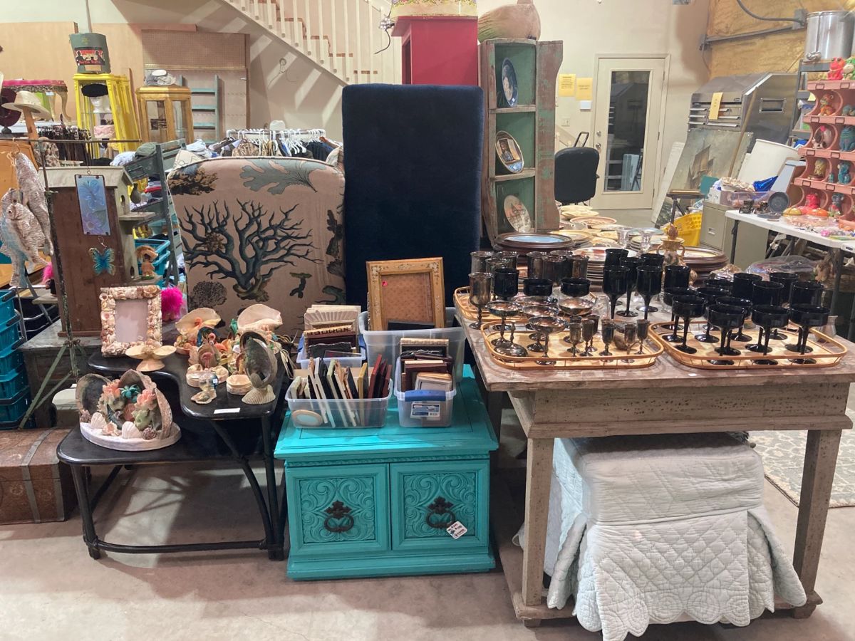 Sale with lots of items from Bay Window! starts on 5/17/2024