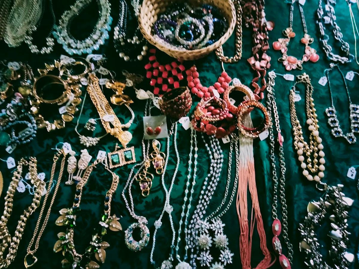 HISTORIC INDIAN VILLAGE SALE - 2 DAY SALE... starts on 5/18/2024
