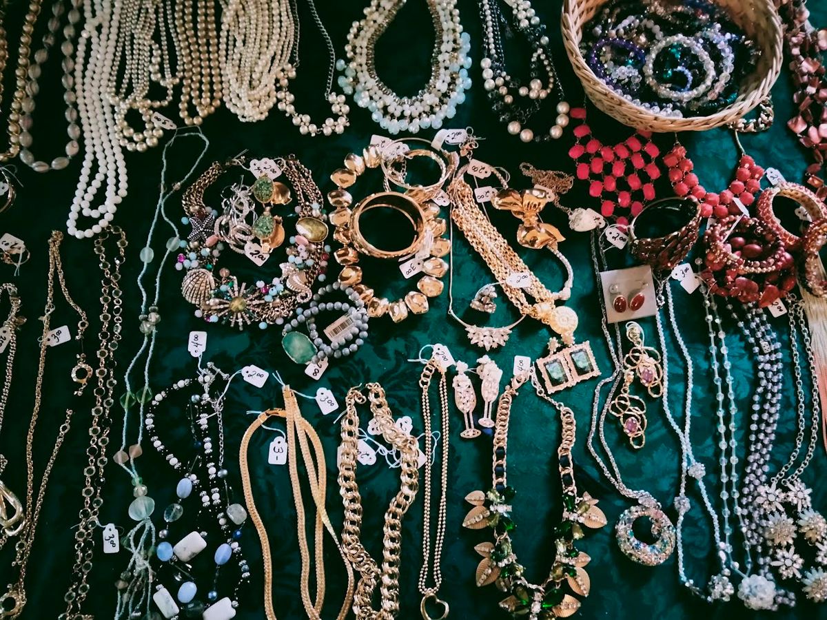HISTORIC INDIAN VILLAGE SALE - 2 DAY SALE... starts on 5/18/2024