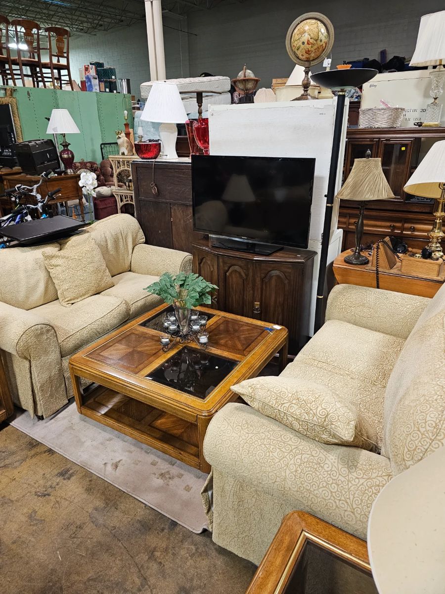 Chanos Mid May sale at the warehouse starts on 5/18/2024