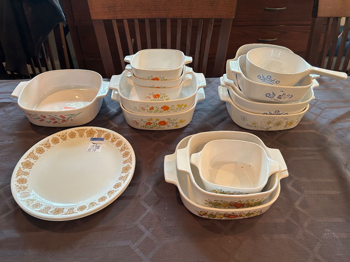 Vintage Housewares sale in Silver Spring, MD starts on 6/1/2024