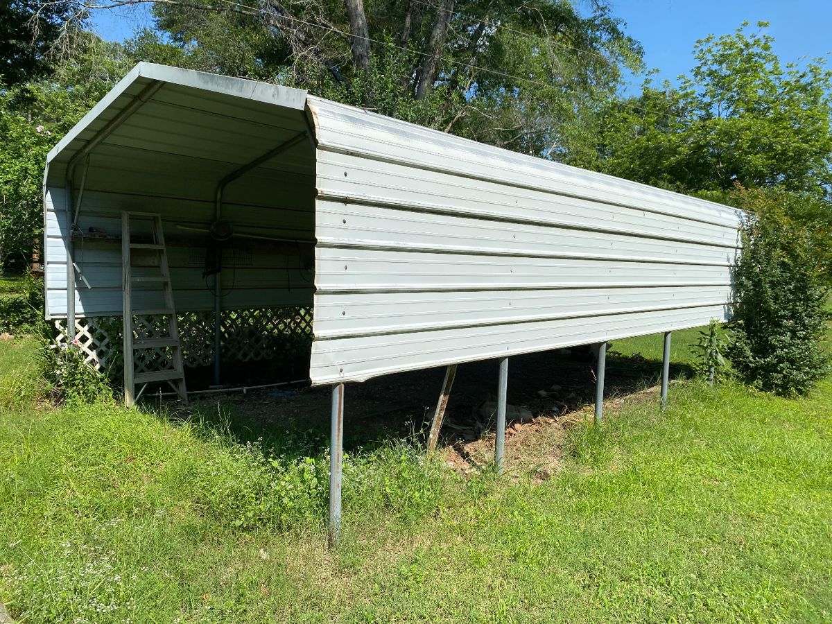 Compton Estate Sale in Nacogdoches, TX starts on 5/24/2024