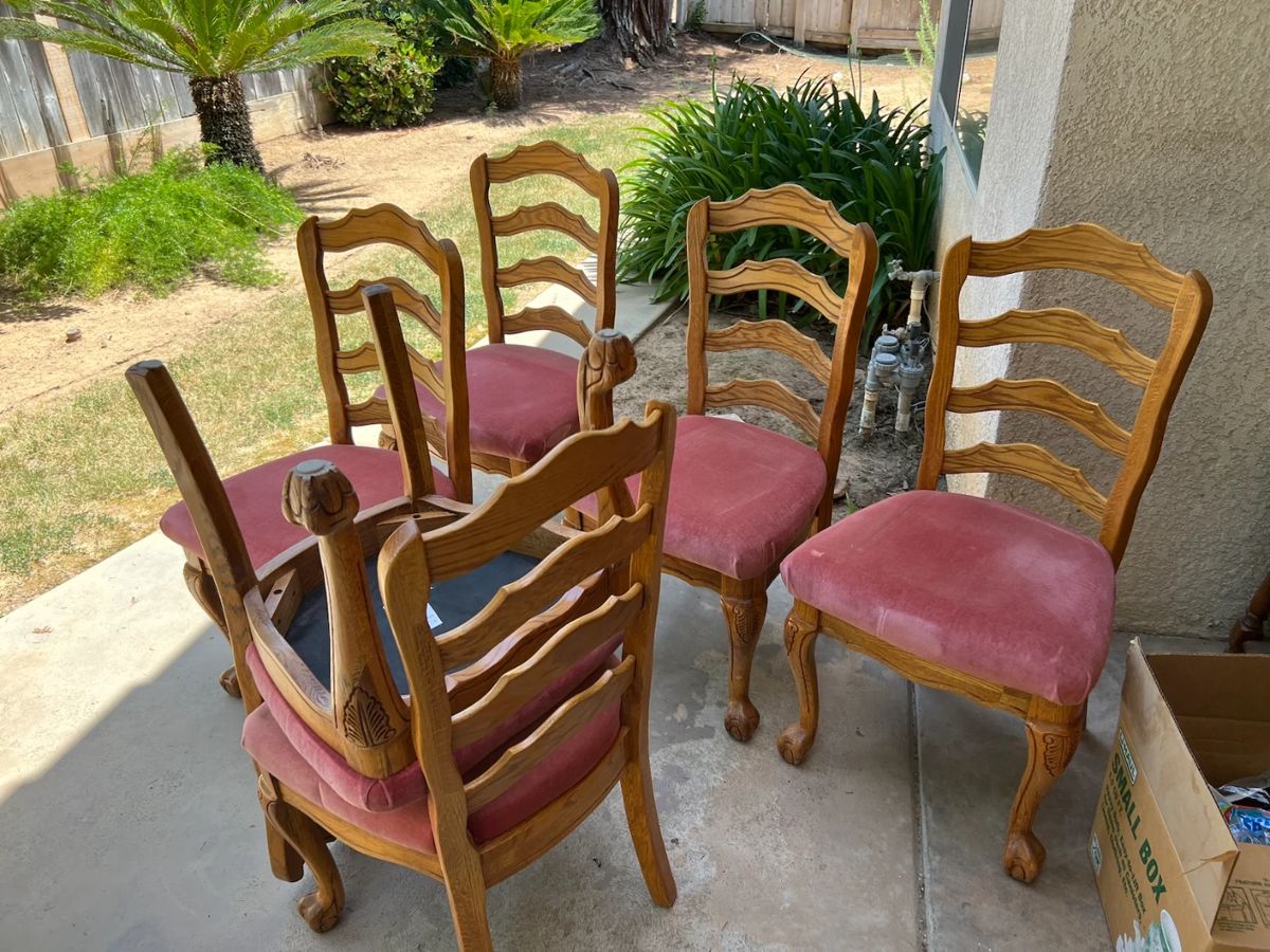 Merlin's One Day Moving Sale May 25 starts on 5/25/2024