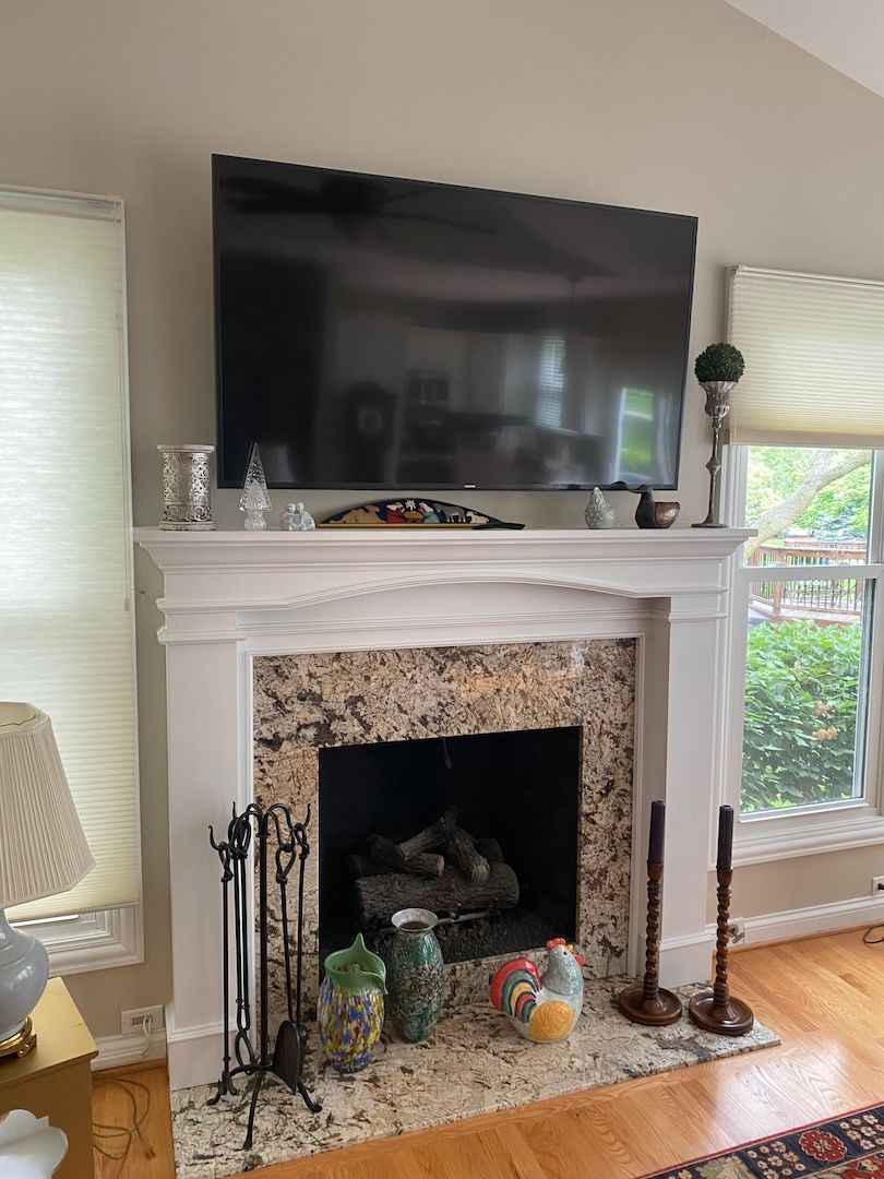 KAREN'S GANG ESTATE SALE in Naperville, IL starts on 6/7/2024