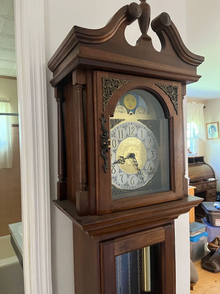 ALABAMA ESTATE SALES -HOOVER SUNDAY SALE starts on 6/2/2024