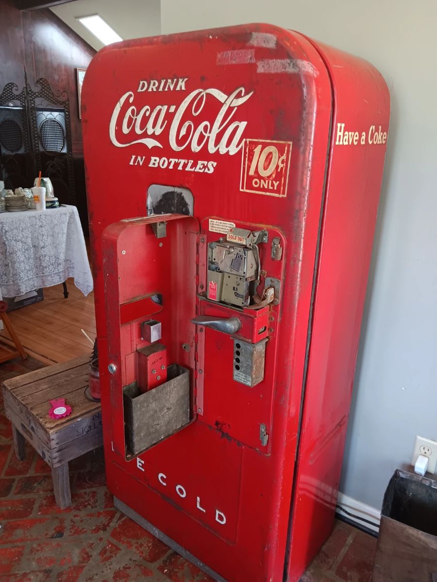 D-1 FABULOUS COLLECTORS SALE in Arlington, TN starts on 6/14/2024