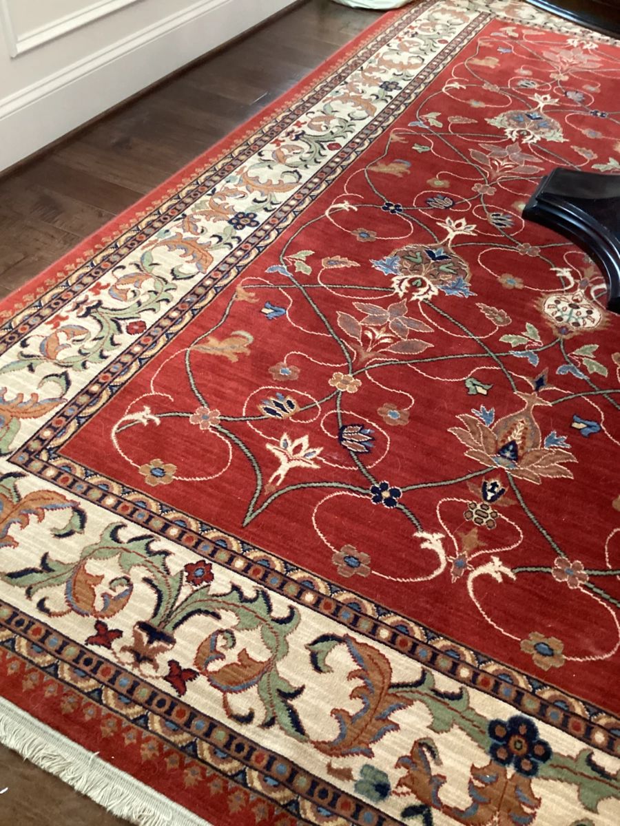 Classy, Clean Estate in Denver starts on 6/6/2024