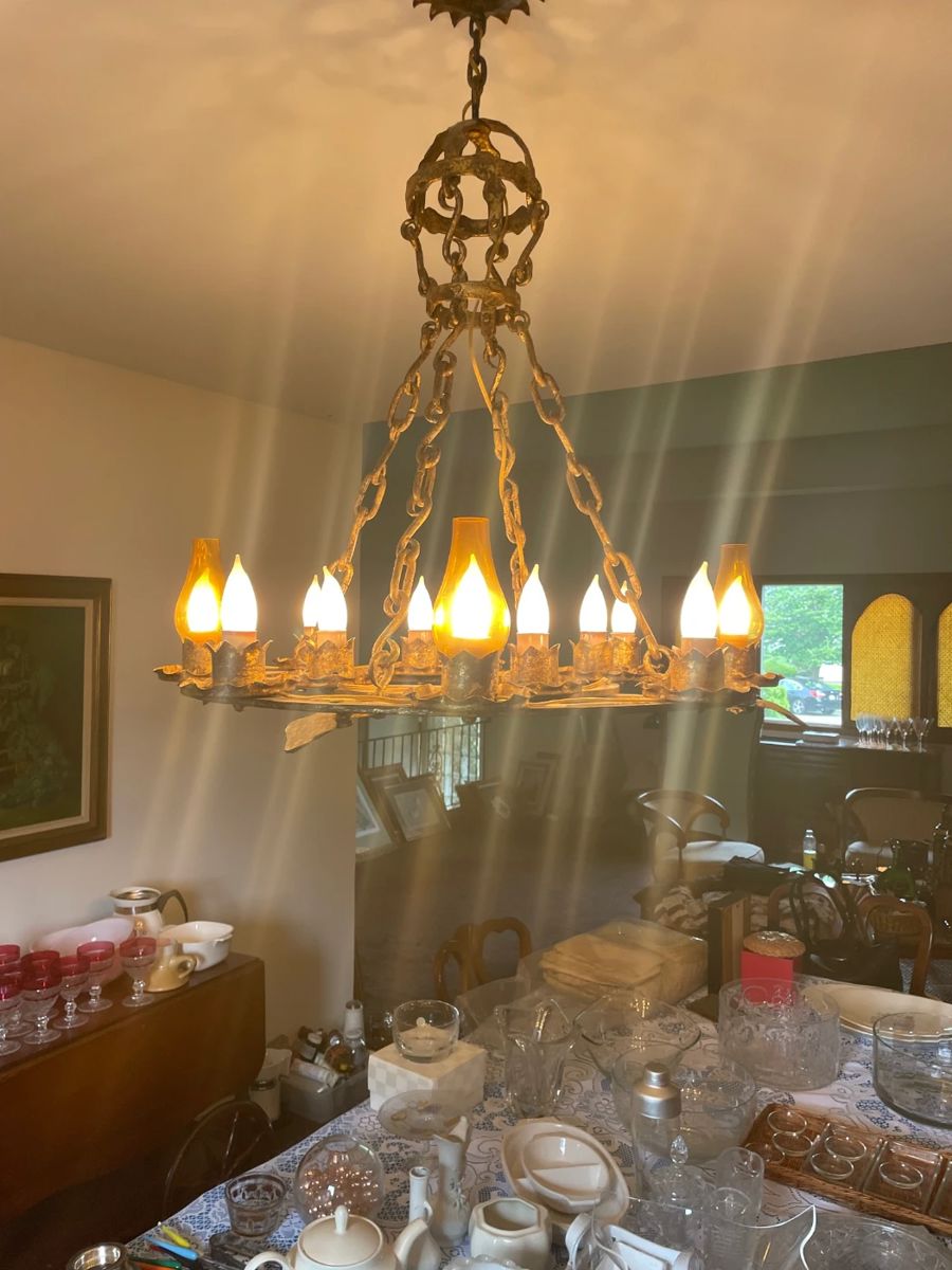 LOADED HOUSE with treasure in Woodbury NY starts on 6/9/2024