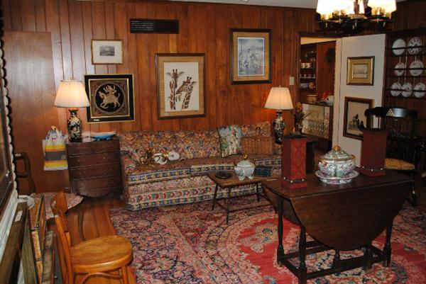 East Memphis Sale Tom Fortner starts on 3/26/2011