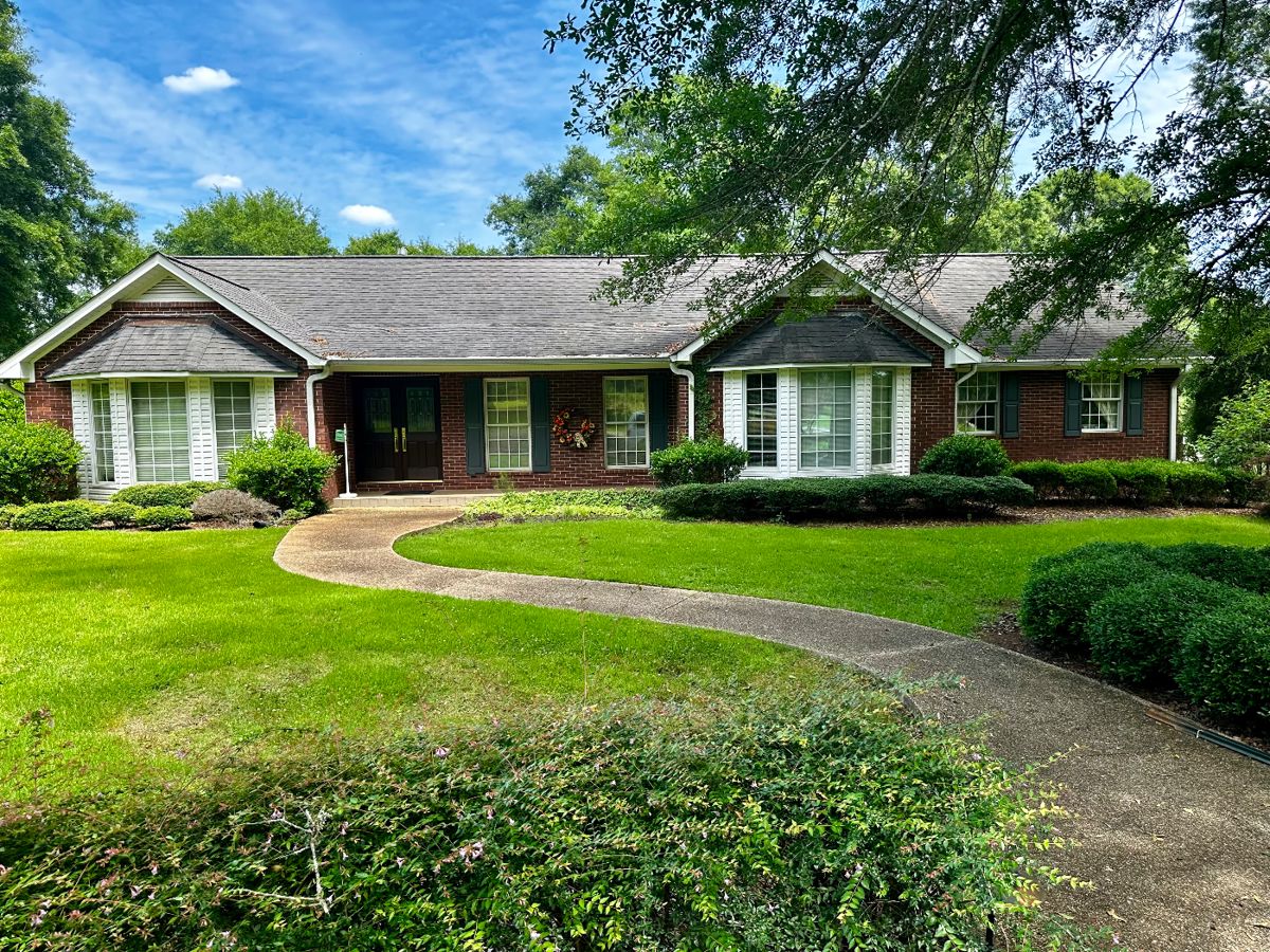 Estate sales by Anne in Anniston, AL starts on 6/5/2024