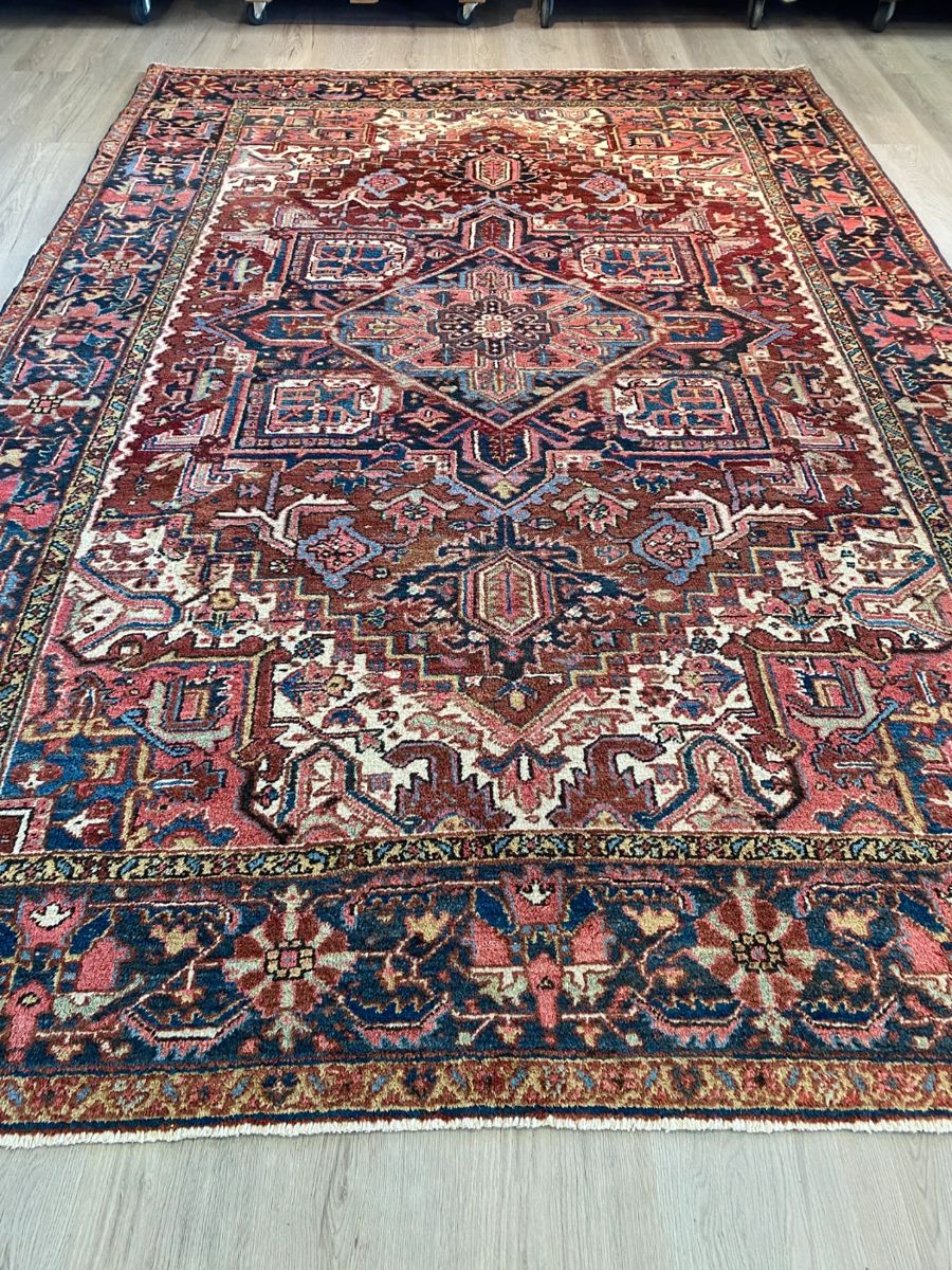 heriz oriental rugs in Cincinnati, OH starts on 6/7/2024