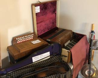 Vintage, Collectibles, Records, Tools, +... starts on 6/8/2024