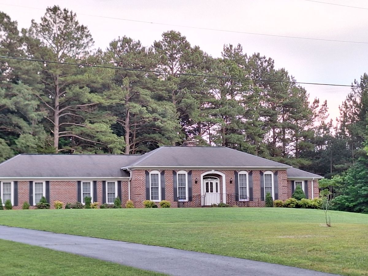 Estate sale by Patsy Owen in Halifax, VA starts on 6/6/2024