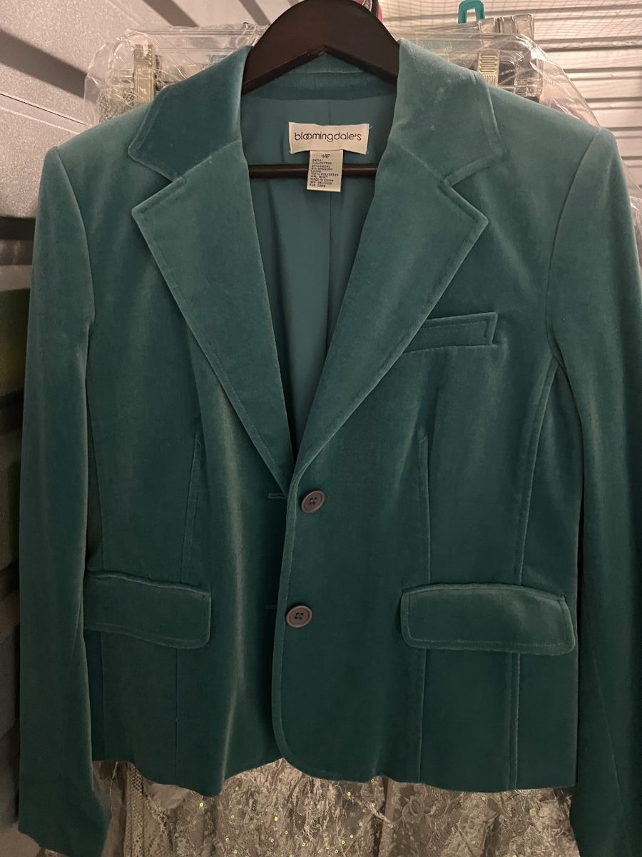 Jewelry Box & Closet Explosion in Lake Worth, FL starts on 6/9/2024