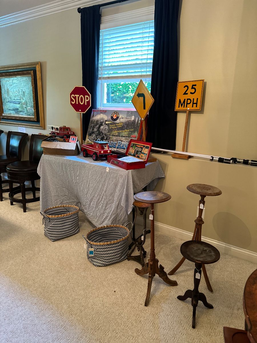 Estate Sale Buy Saving Grace in Brentwood, TN starts on 6/7/2024