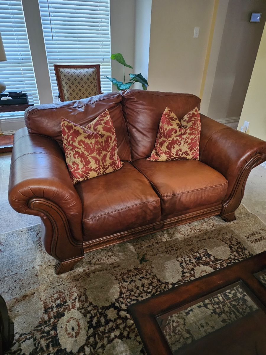 Moving sale, old world items in Grand Prairie, TX starts on 6/8/2024