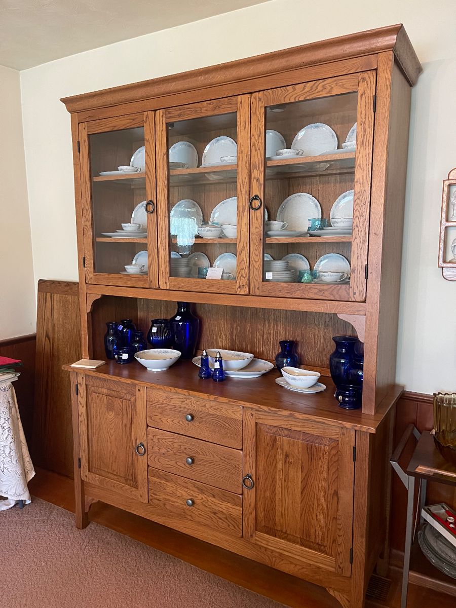 Living Estate Sale by The Junque Ladies starts on 6/13/2024