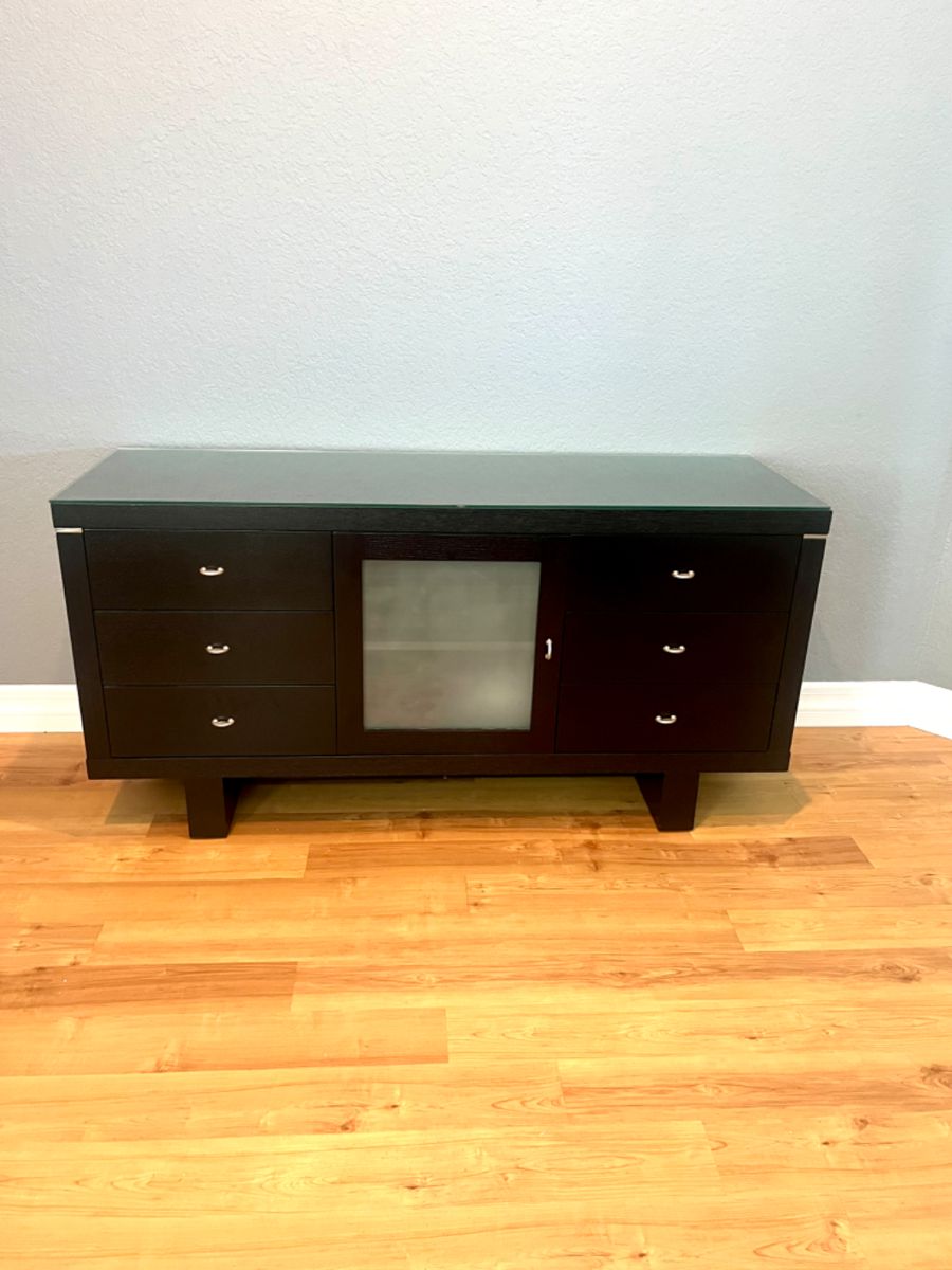 Castaway In St. Petersburg Waterfront Home... starts on 6/21/2024