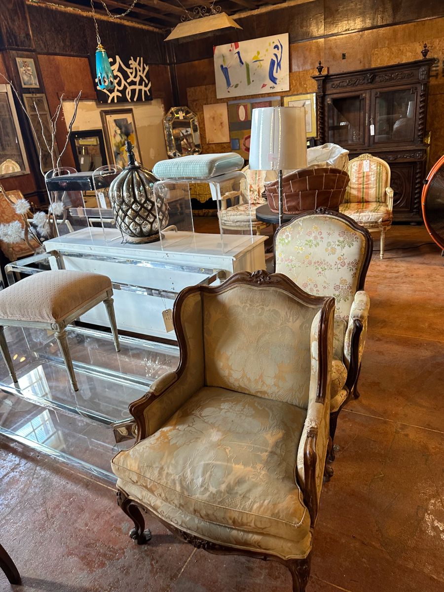 Amazing Antique Warehouse Sale! in Waco, TX starts on 6/14/2024