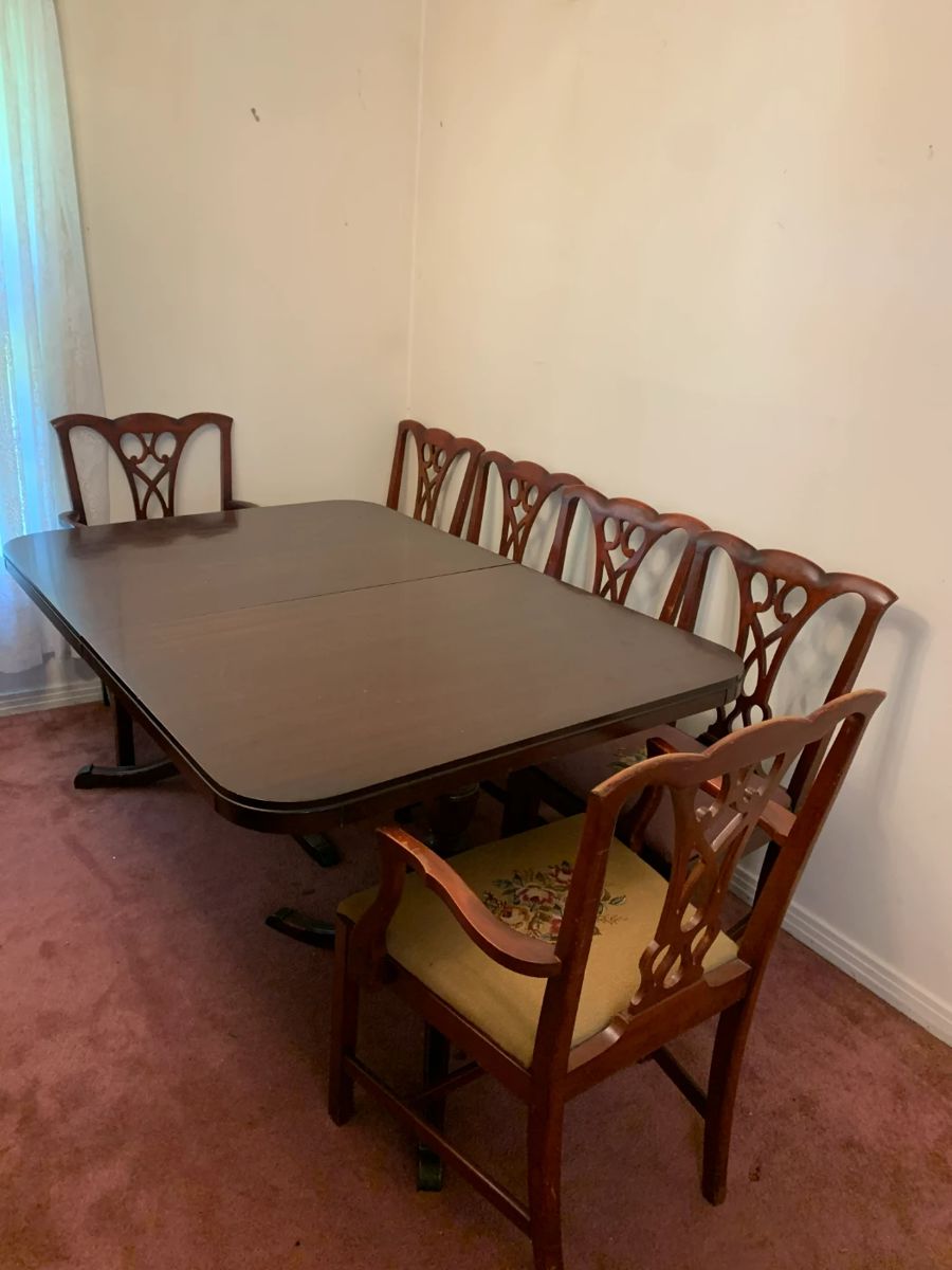 Red Oak Drive SE Estate Sale Tues, Fri, Sat starts on 6/28/2024