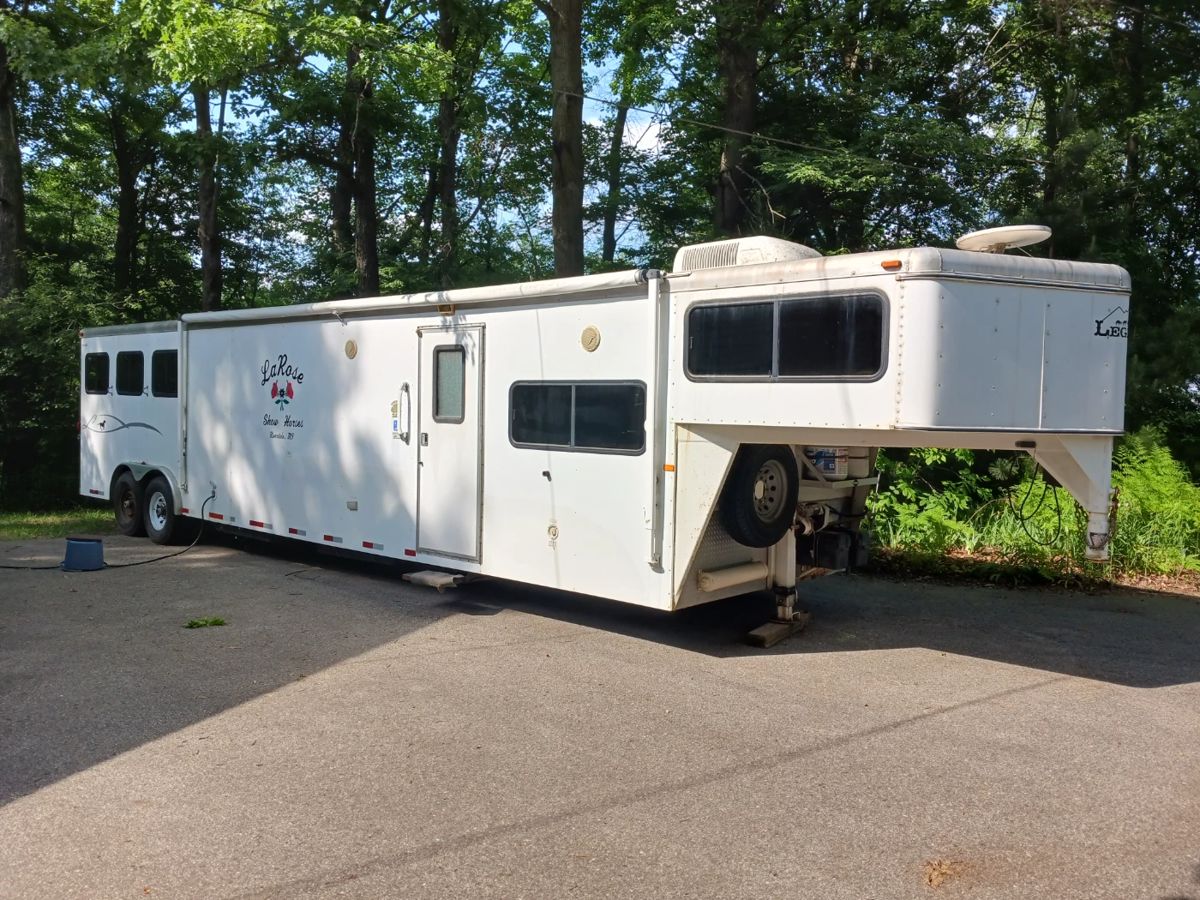 Midland Estate with Horse Trailers starts on 6/28/2024