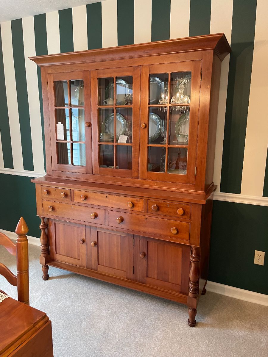 Living Estate Sale by The Junque Ladies starts on 6/20/2024