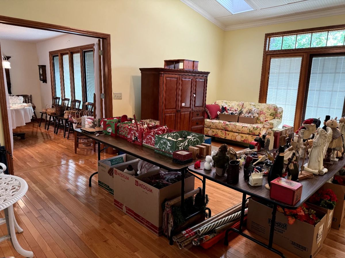 Richard Itch & Sue Jones Estate Sale starts on 6/21/2024