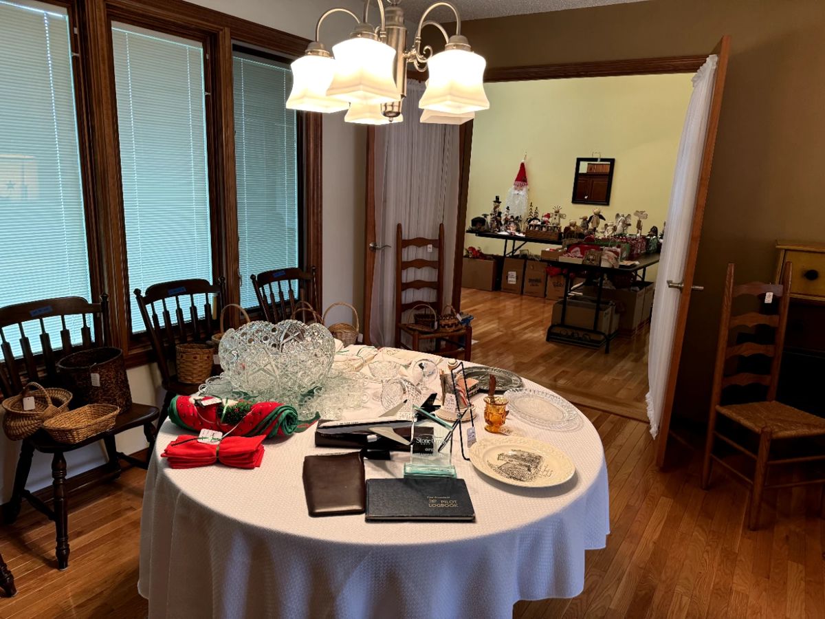 Richard Itch & Sue Jones Estate Sale starts on 6/21/2024