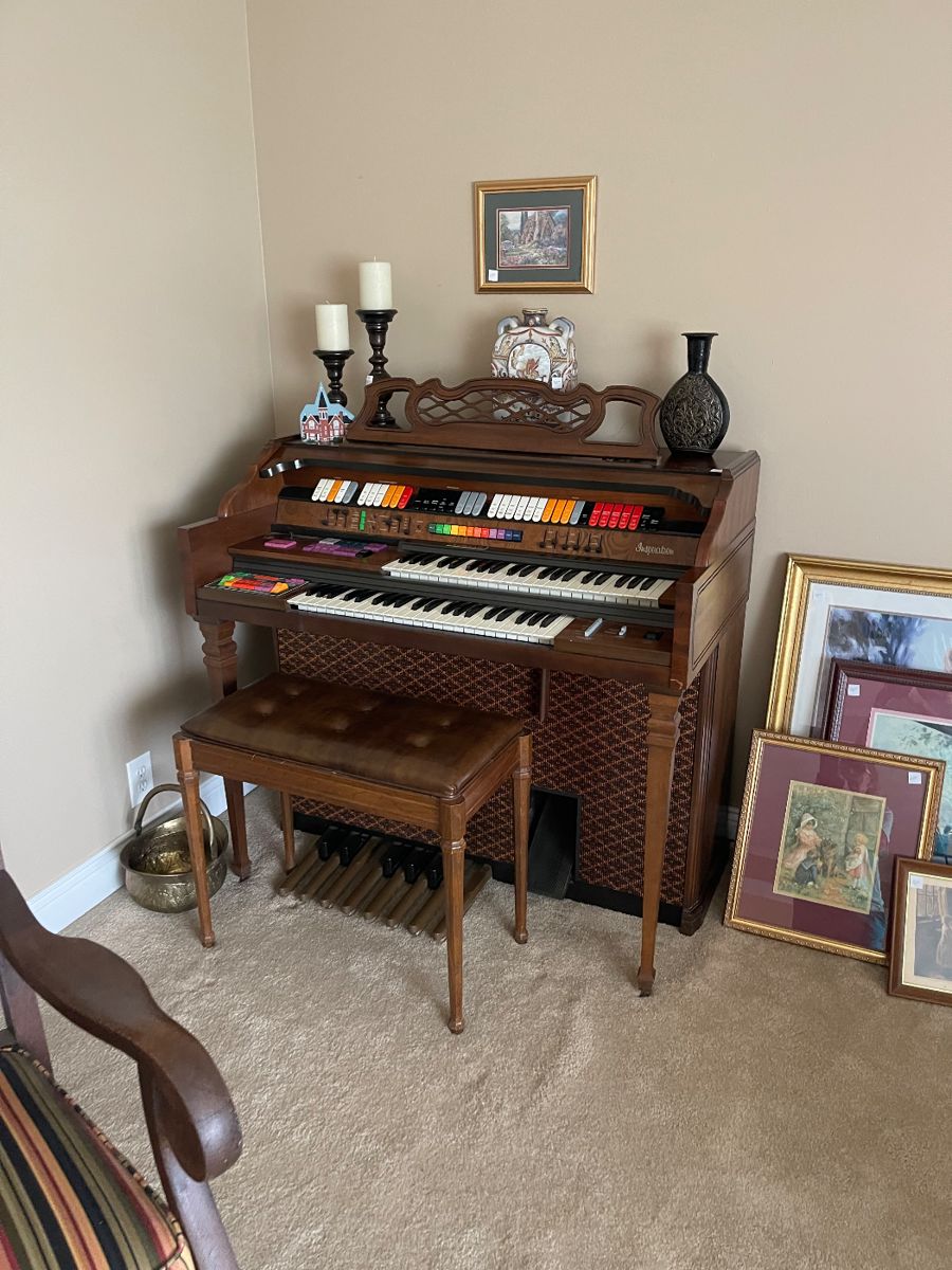 Estate Sale by The Junque Ladies in Ironton, OH starts on 6/21/2024