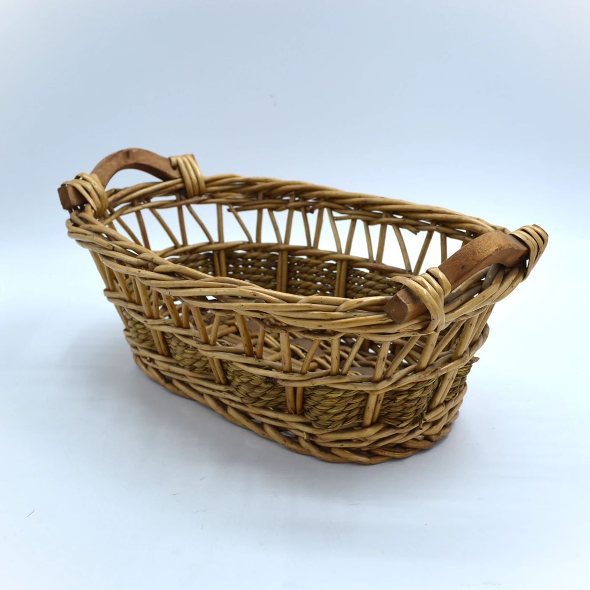 The Sweet Texas Home Summer Auction Sale starts on 6/22/2024