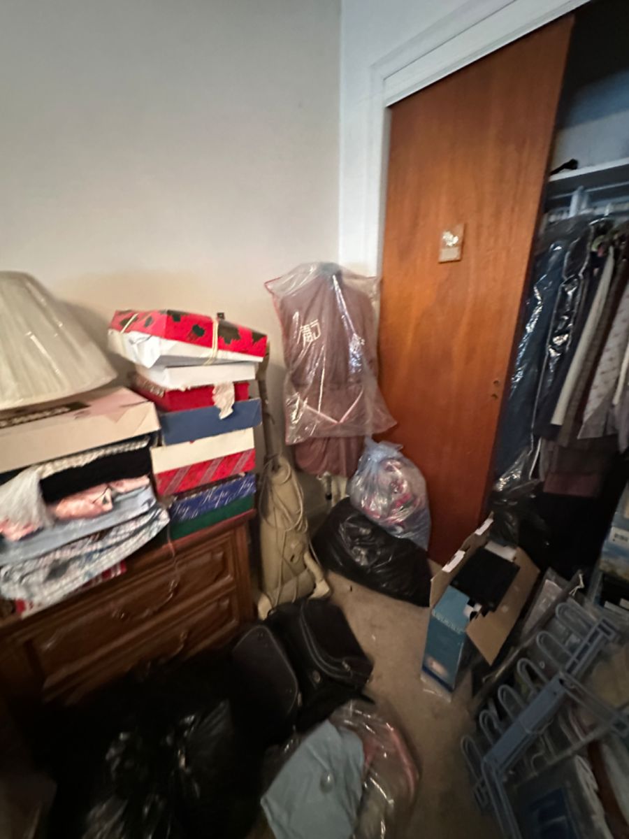 NYTS: BLOW OUT! HOARDER HOUSE! TONS TO FIND... starts on 7/13/2024