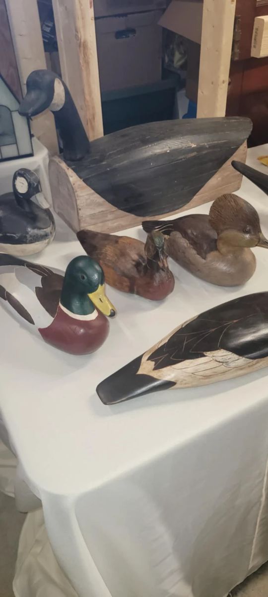 Decoys. Pottery, Collectibles, Costume Jewelry... starts on 6/28/2024