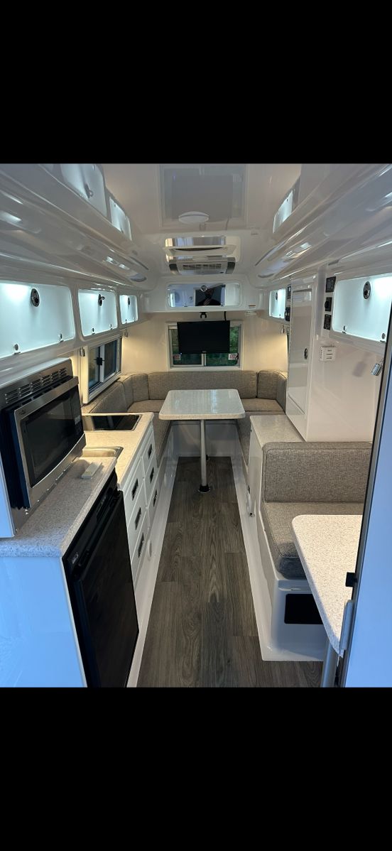 Oliver Travel Trailer 2020 Legacy Elite II-... starts on 6/28/2024