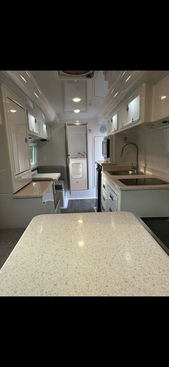 Oliver Travel Trailer 2020 Legacy Elite II-... starts on 6/28/2024