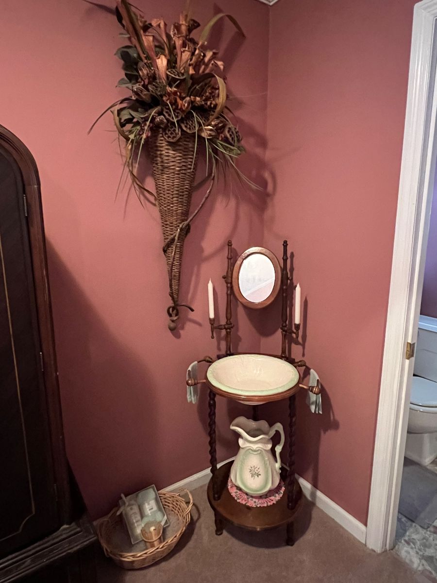 Taylor Estate Sale By QueenBee in Cedartown, GA starts on 7/18/2024