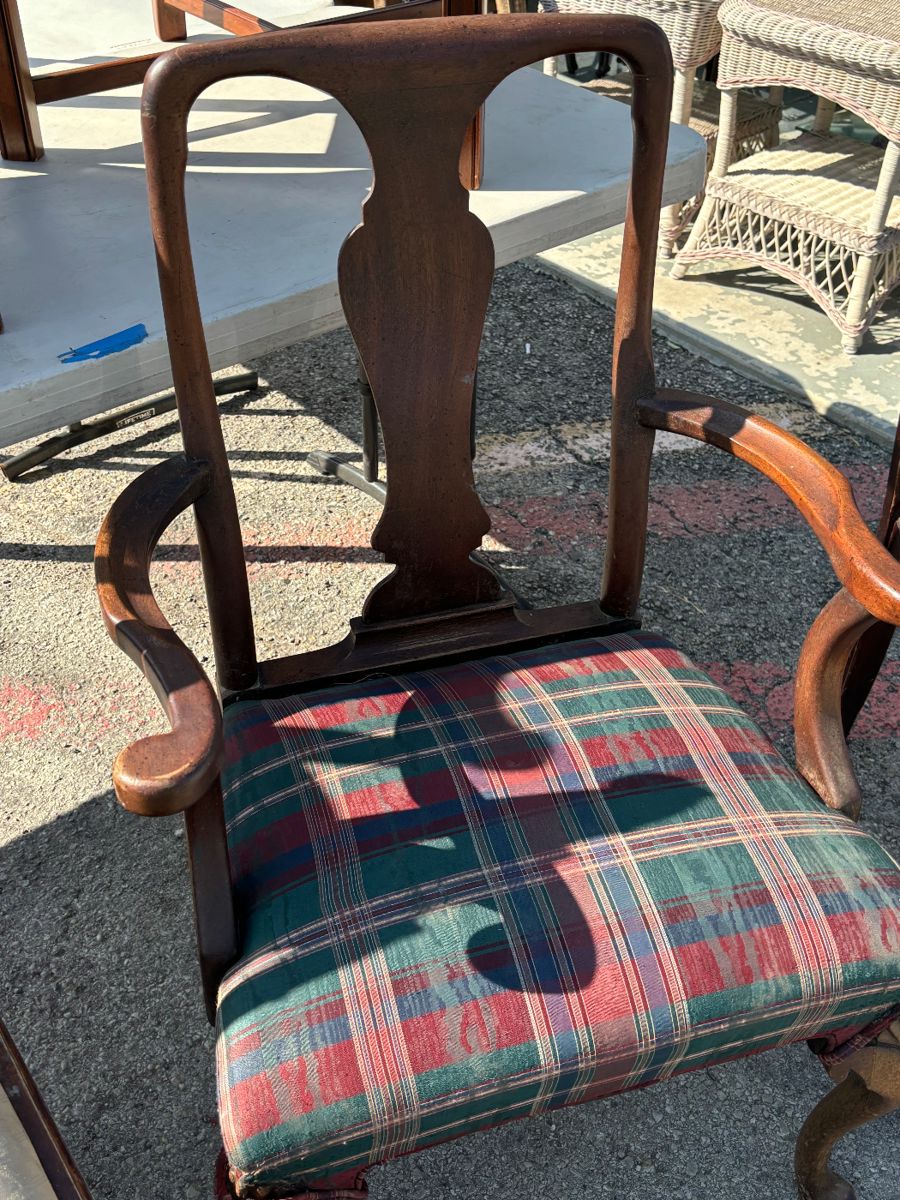 ANTIQUERS, THRIFTERS, & JUNKERS DREAM SALE!! starts on 6/30/2024