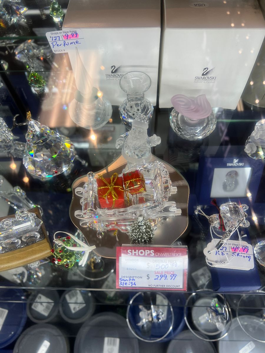600 pieces of Swarovski Crystal in Rochester, NY starts on 7/5/2024