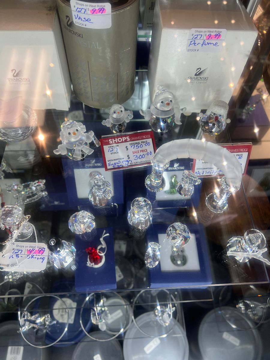600 pieces of Swarovski Crystal in Rochester, NY starts on 7/5/2024