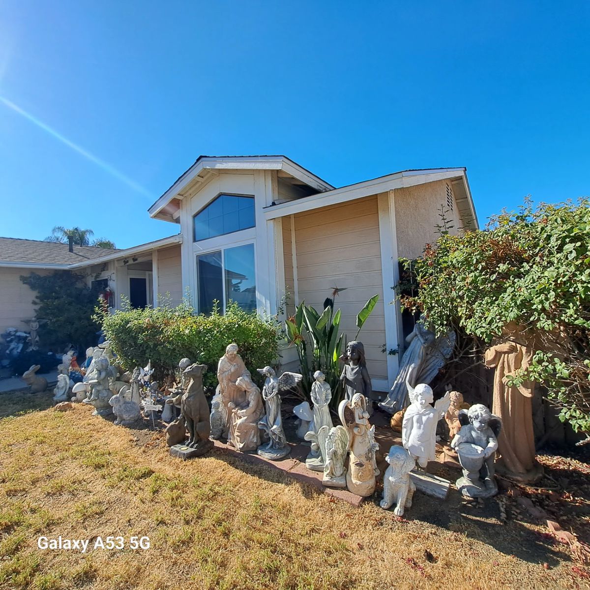 DISNEY Collector + More Sun City ( Menifee... starts on 7/5/2024