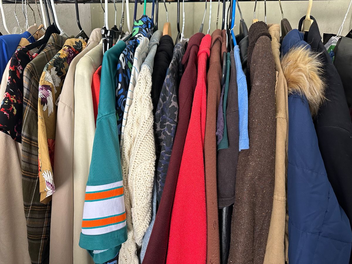 Downsizing Treasures: eBay Seller’s and Neighbors... starts on 7/13/2024