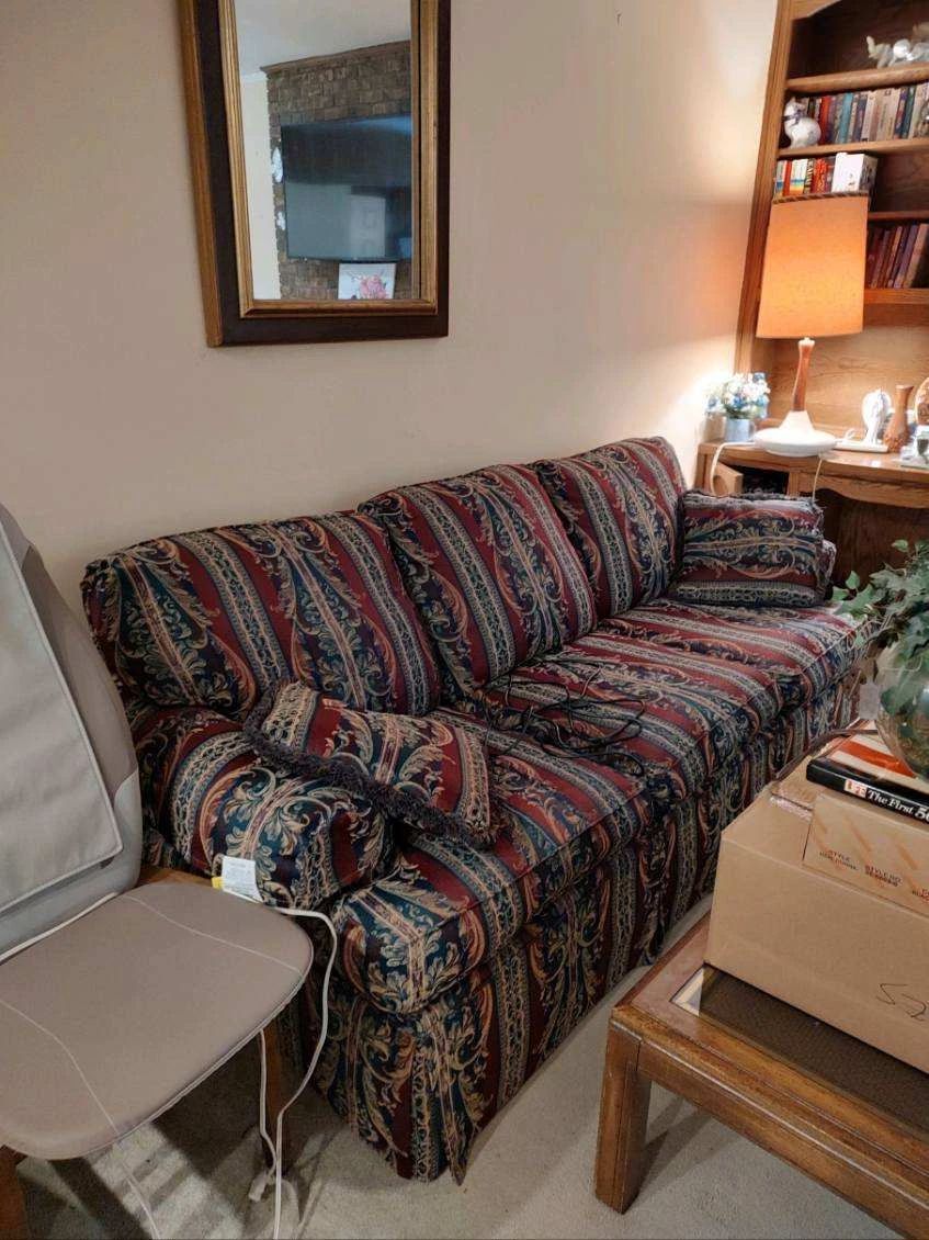 Warren Estate Sale in Jacksonville, AL starts on 7/18/2024