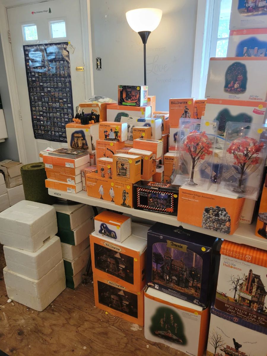 Dept 56, Collectables, Xmas & Old Stuff starts on 7/20/2024