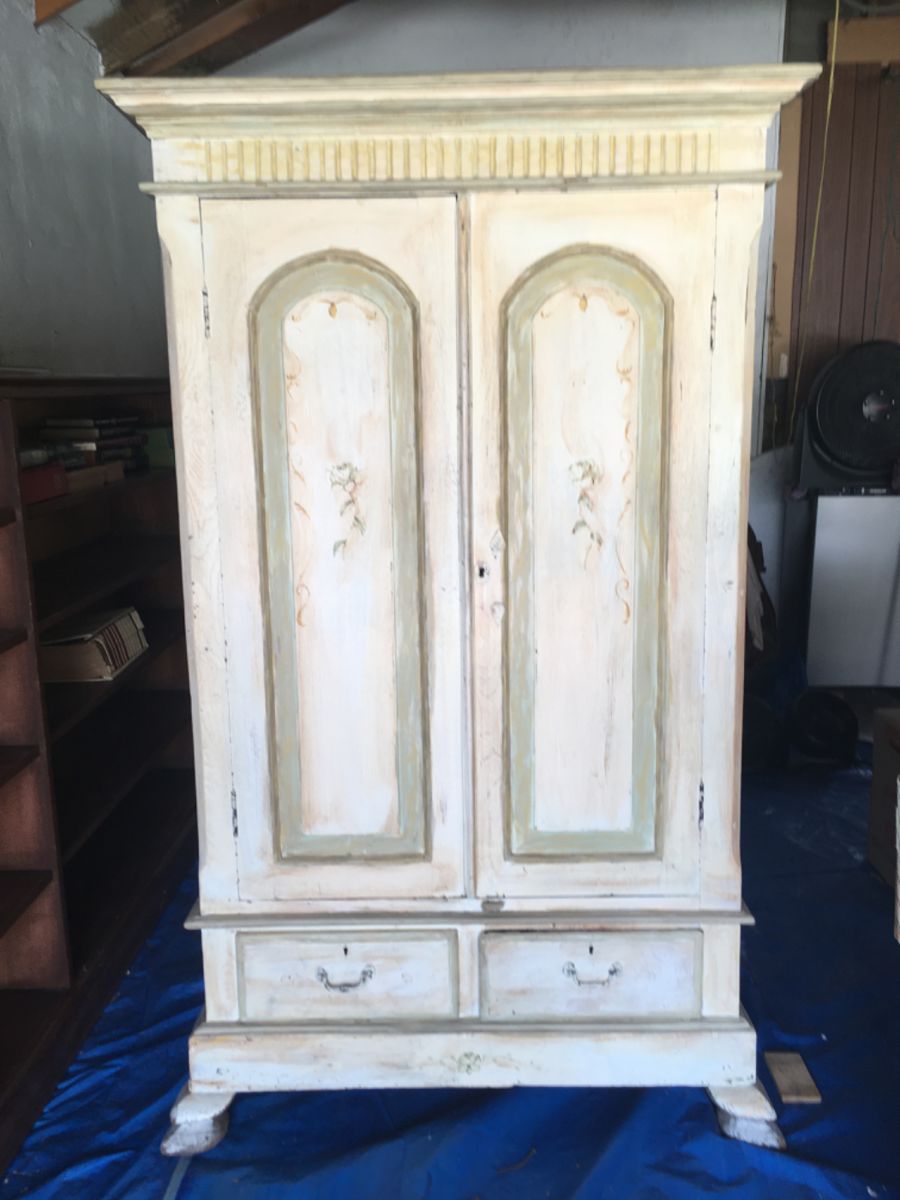 MARVELOUS MAR VISTA ESTATE SALE in Los Angeles, CA starts on 7/20/2024