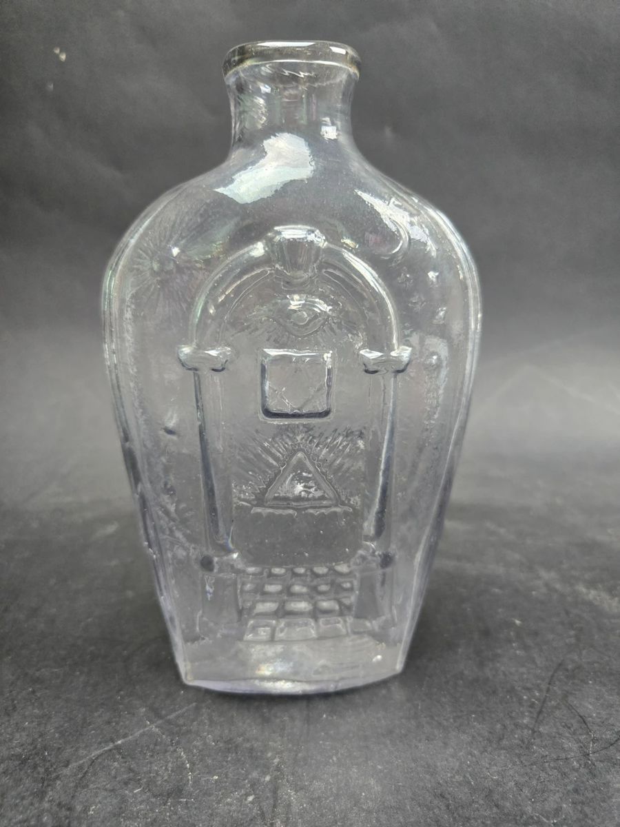 Historical, Antique, and Pictorial Flask... starts on 8/8/2024