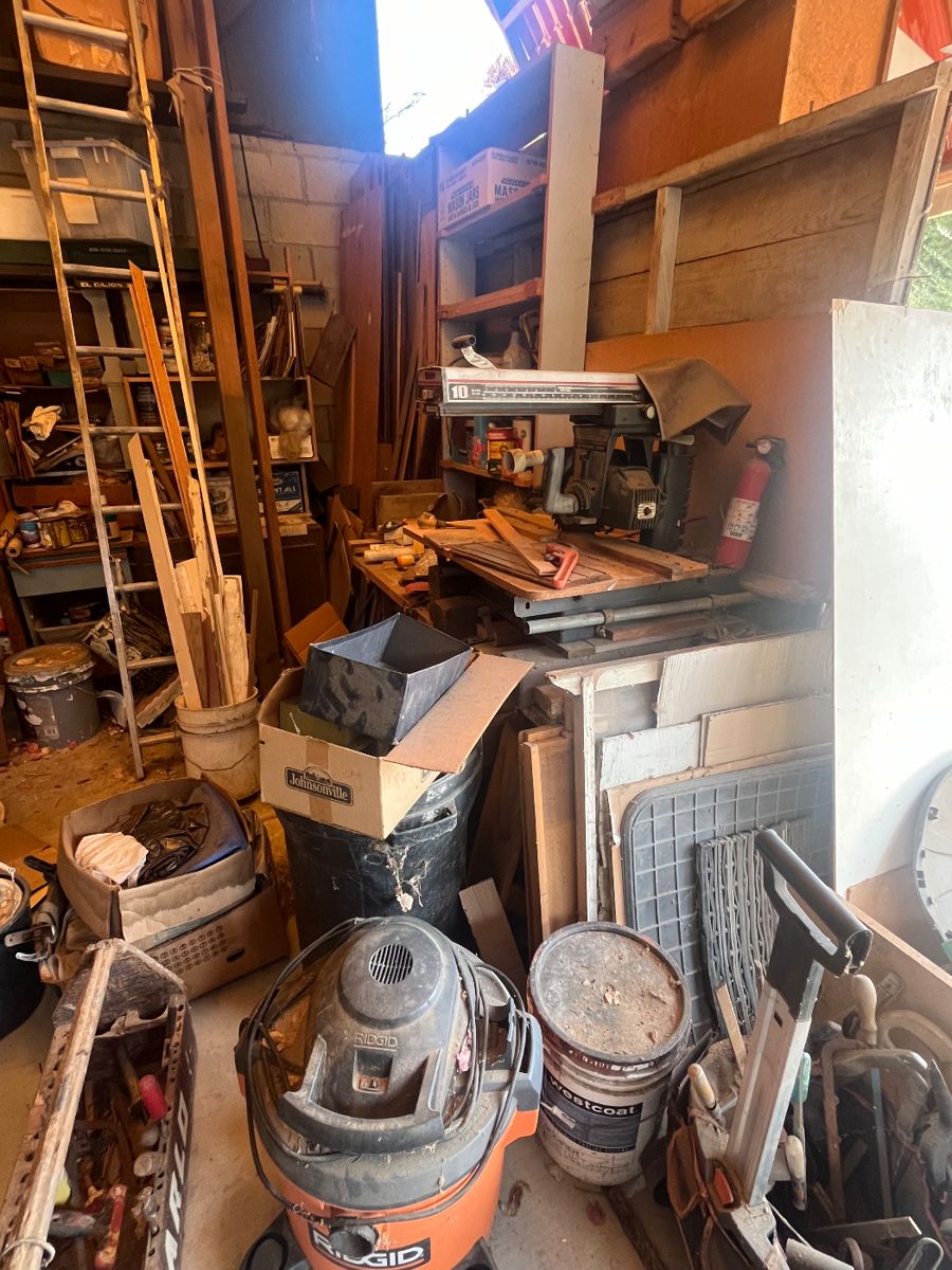 Barn/Garage and Tool Sale in Lakeside, CA starts on 7/25/2024