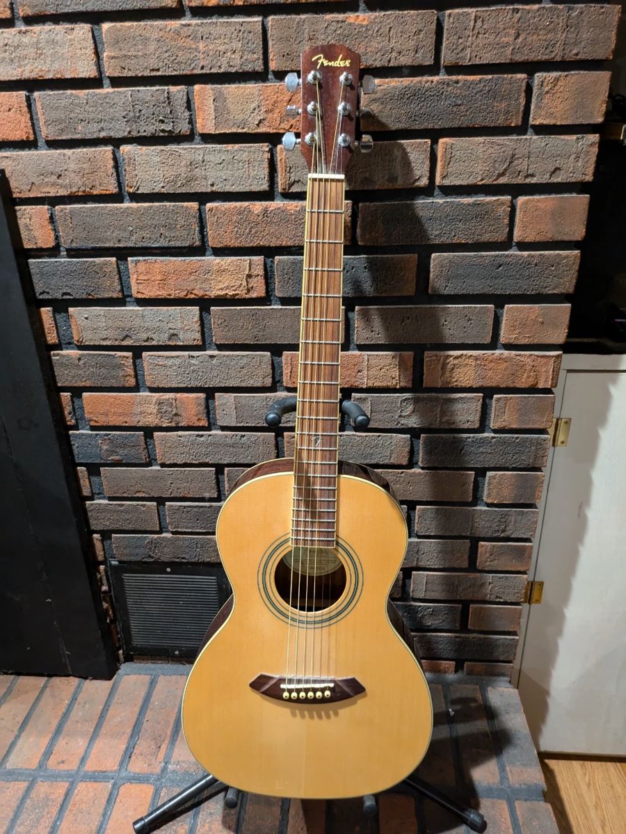 'Marvel'ous Musical Auction- Guitars, knives,... starts on 7/28/2024