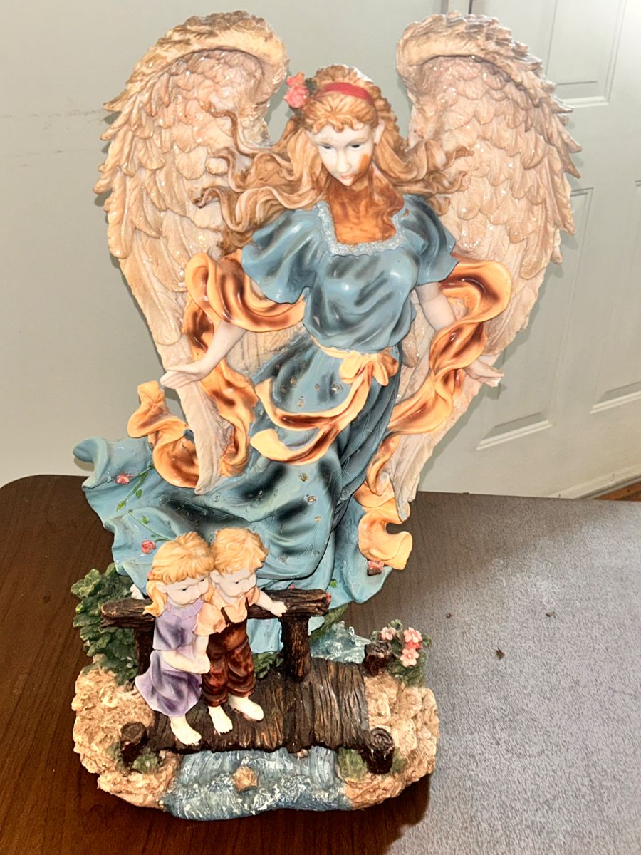 Wonderful Estate Sale that offers stunning... starts on 9/6/2024